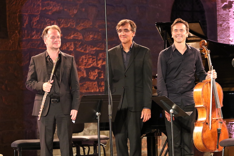 Les trois fantastiques - Journal Zebuline